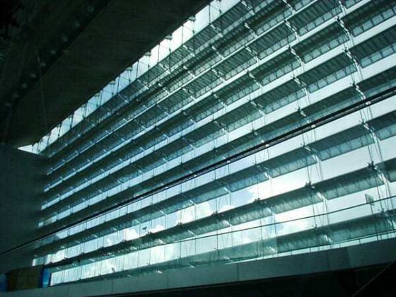 Bolted Glass Containment Systems - Able Install | Professional Window ...